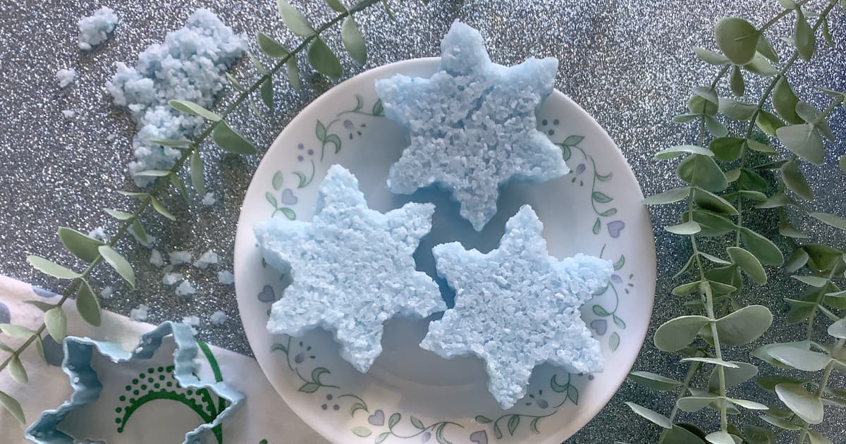 How to Make Bath Salt Cakes