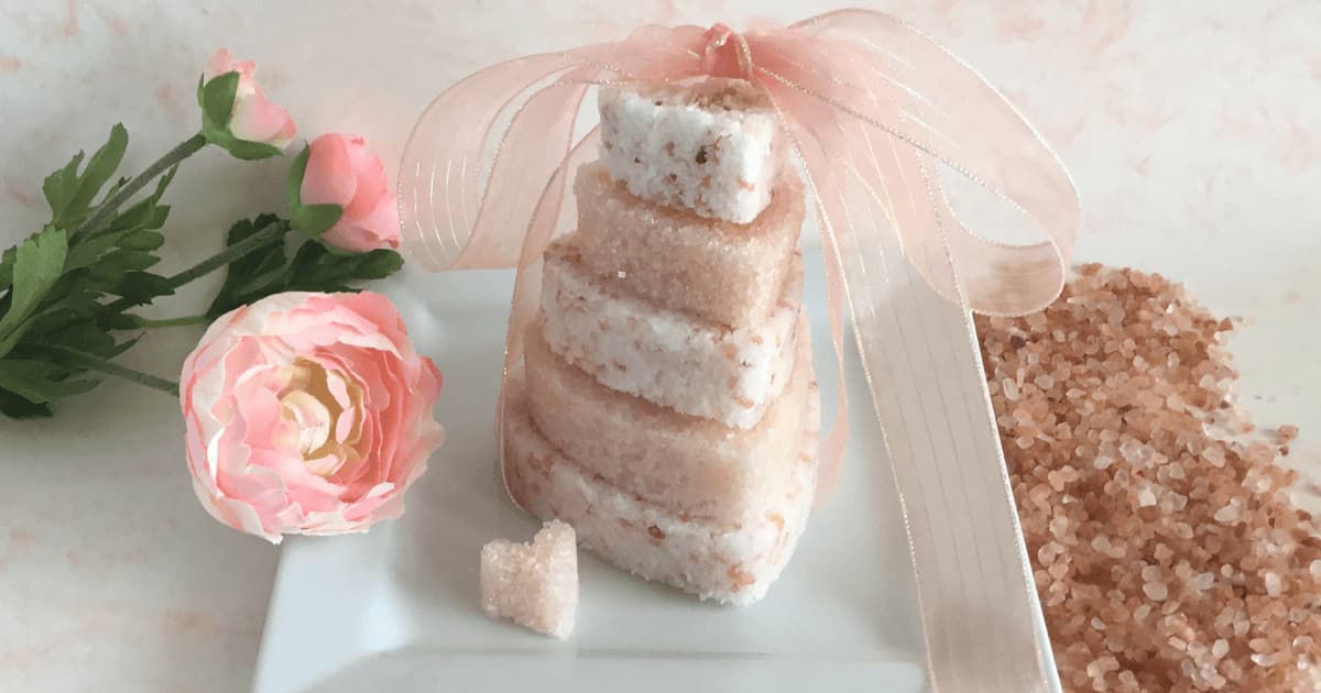 Rosie Pink Himalayan Bath Salt Cakes